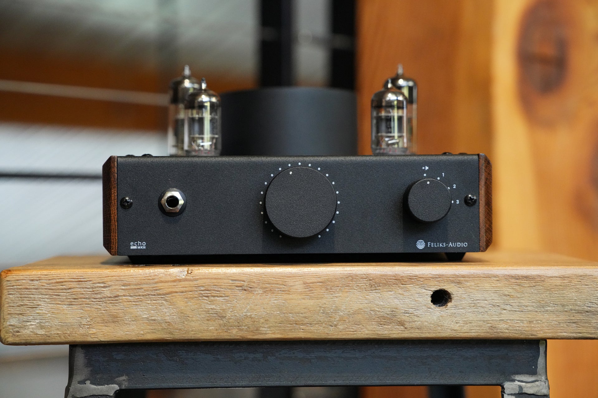 Tubes for Everyone: Feliks Audio Echo MKII Review | Bloom Audio