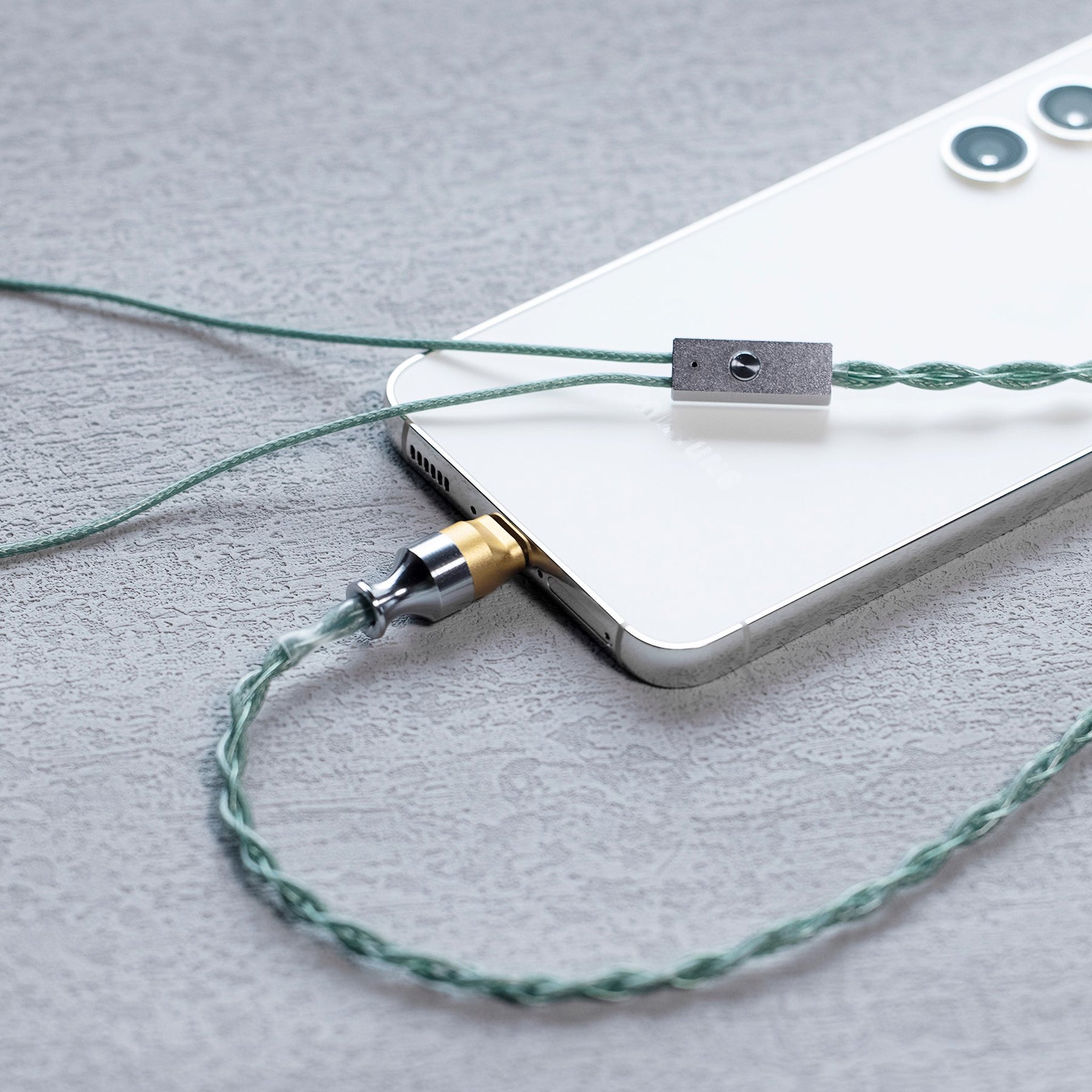 ddHiFi M120B All-in-One IEM Lightning / USB-C Cable | Bloom Audio