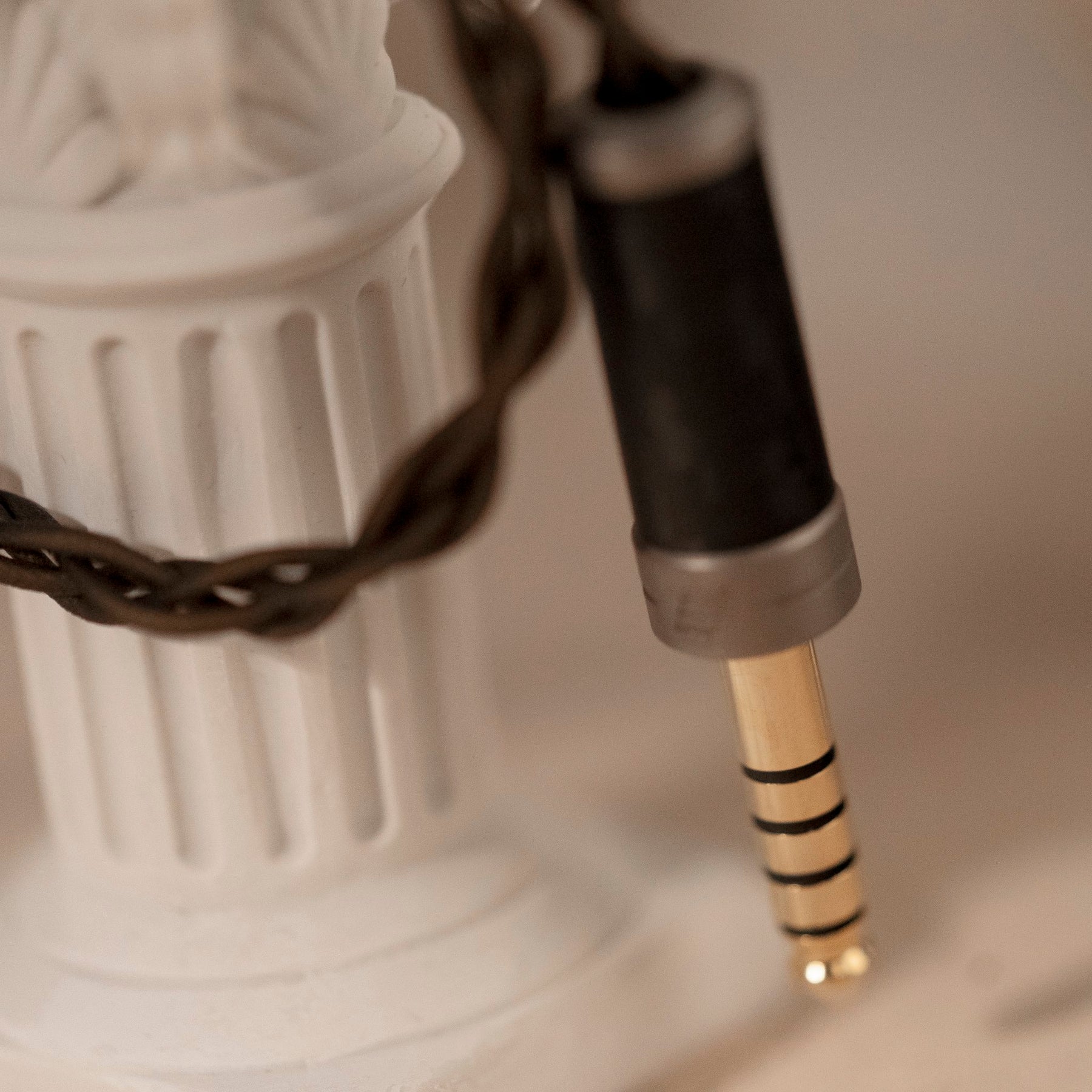 Effect Audio Chiron 4W Silver-Gold Flagship IEM Upgrade Cable | Bloom Audio